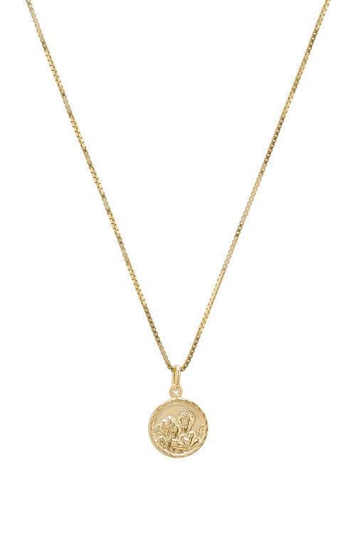 The 16 Best Long Pendant Necklaces of 2022 | Marie Claire