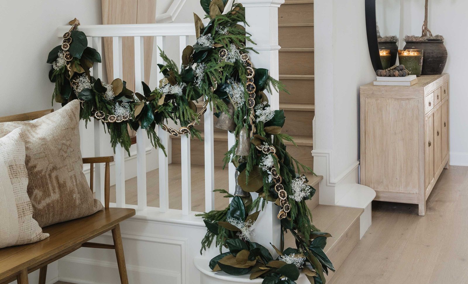 How can I make my entryway feel more Christmassy? | Livingetc