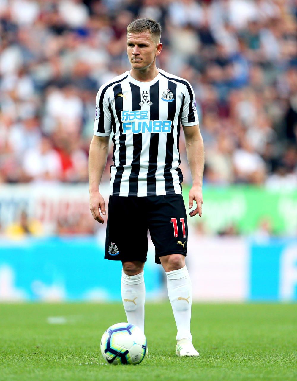 Matt Ritchie boost for Newcastle ahead of opener against Arsenal ...