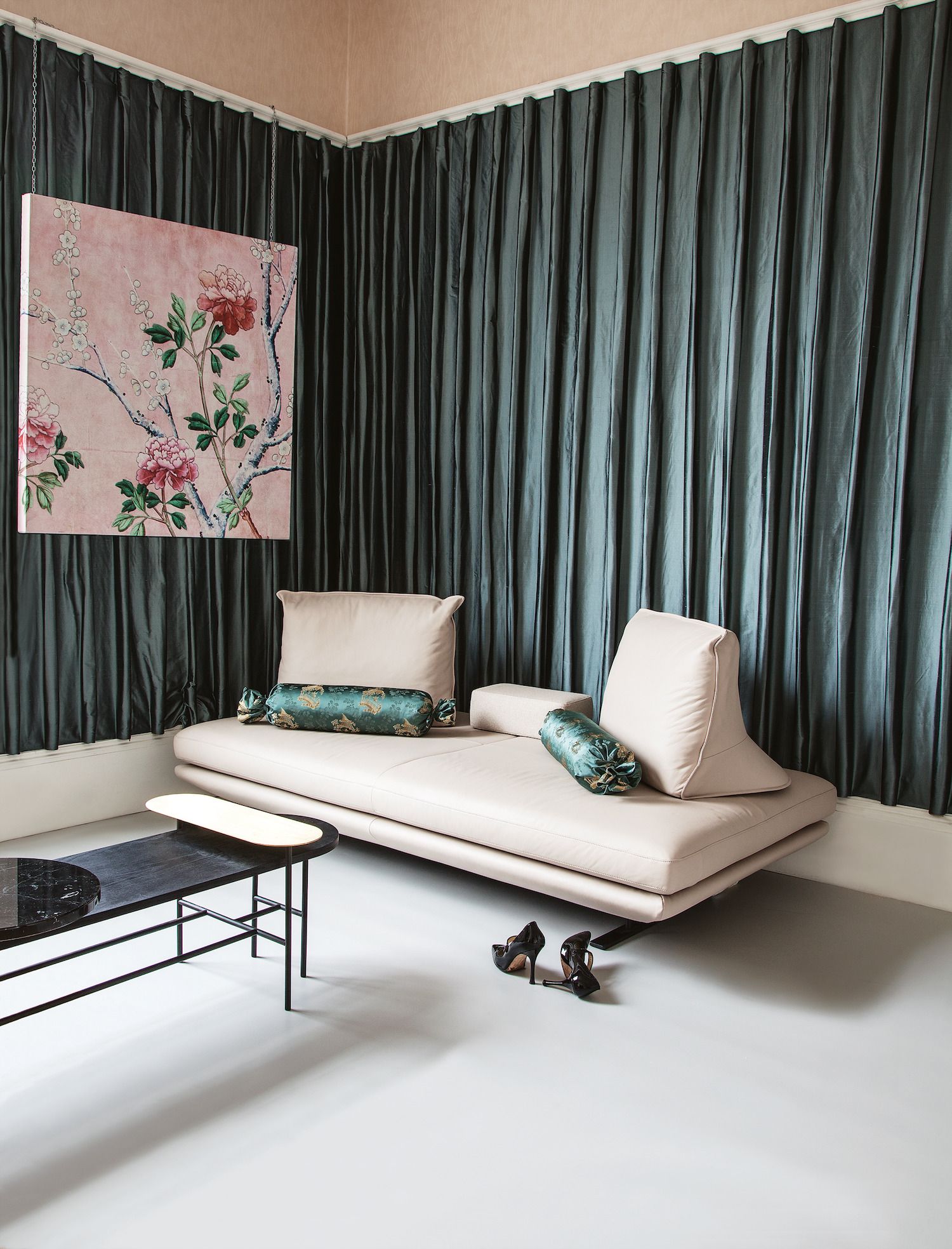 20 living room curtain ideas for the luxurious finish touch to any ...
