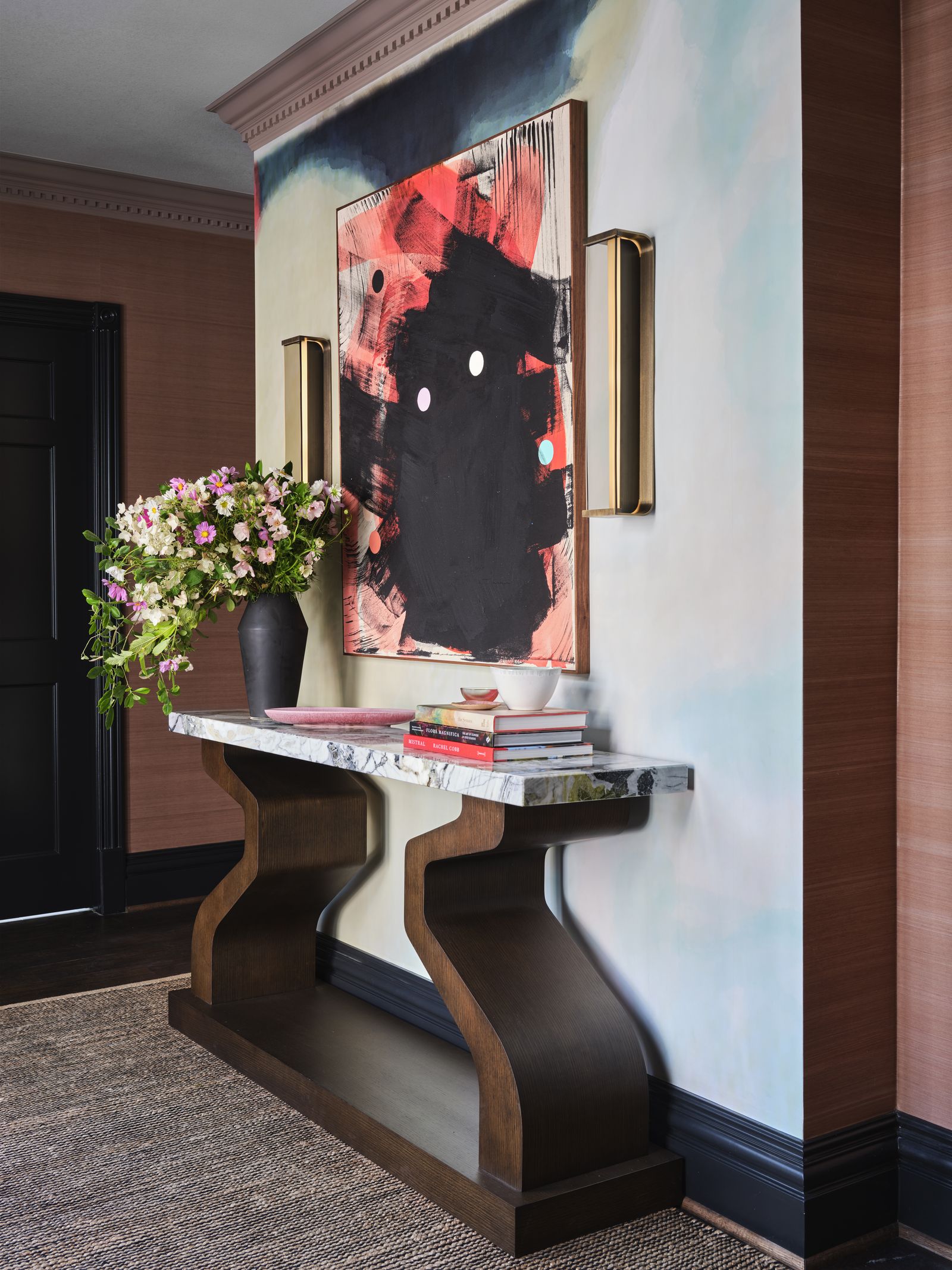 Designing an entryway: expert advice and layout tips | Homes and Gardens