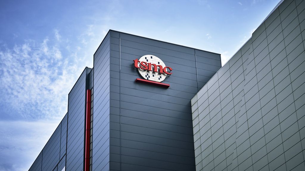 In a twisty tale of corporate espionage, TSMC employees allegedly shared 400 photos of the ...