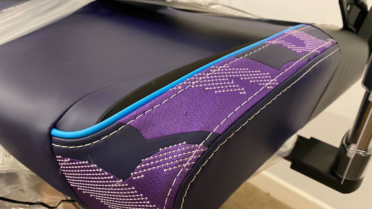 SecretLab x Fortnite Battle Bus Gaming Chair: "you already know that ...