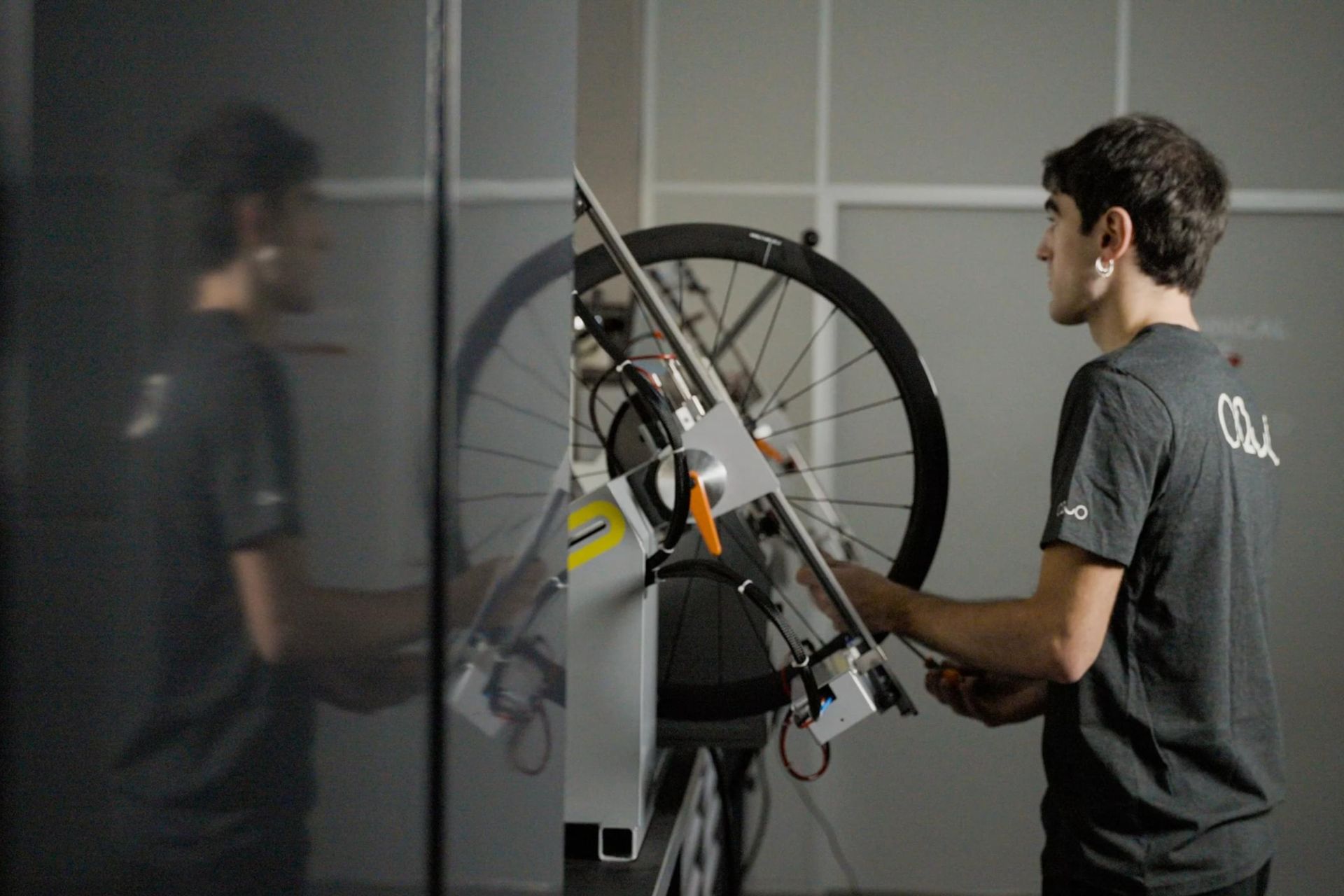 OQUO wheels unveils its first road range of wheels with mini-hooks to ...