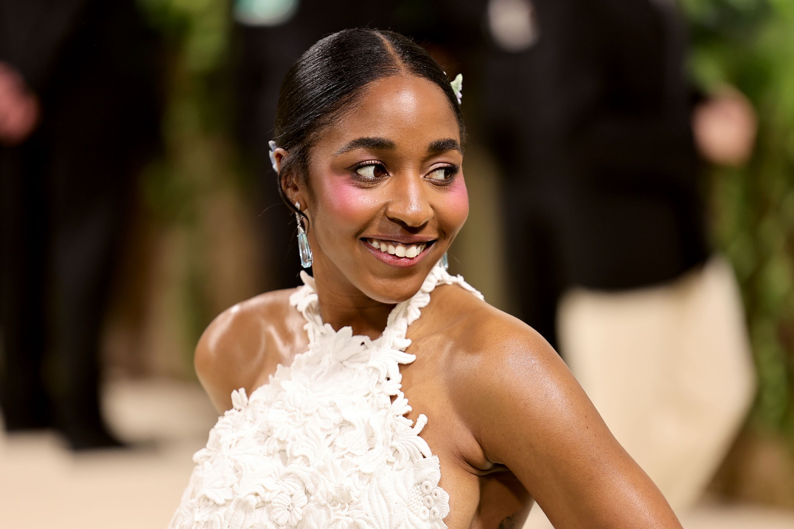 Ayo Edebiri's Makeup Artist Explains How She Created Her Met Gala 2024 ...