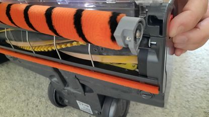 Shark XL Anti Hair Wrap Upright Pet Vacuum PZ1000UKT review | Real Homes