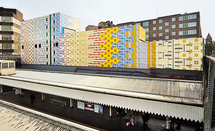 Mark Wallinger's 'Labyrinth' artworks for the London Underground ...