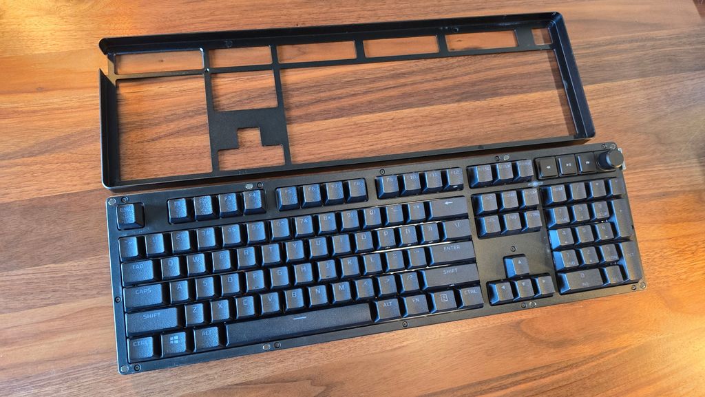 HyperX Alloy Rise Mechanical Gaming Keyboard Review: Magnetic ...