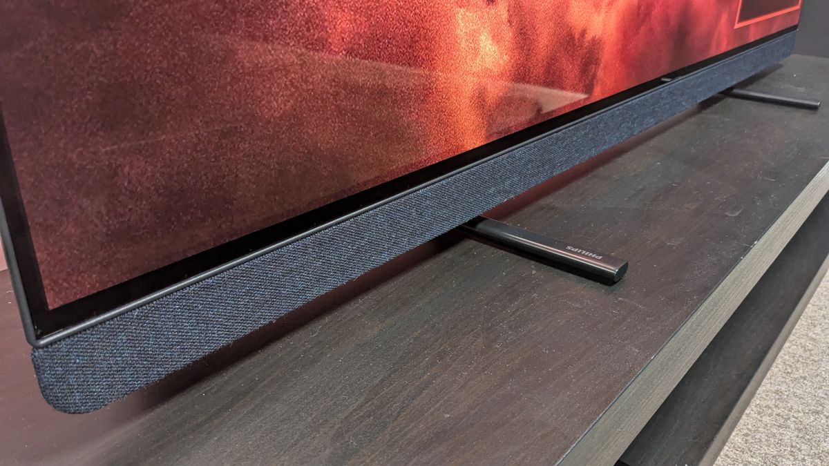 Philips OLED909 review: a superb OLED TV with a great feature LG and ...