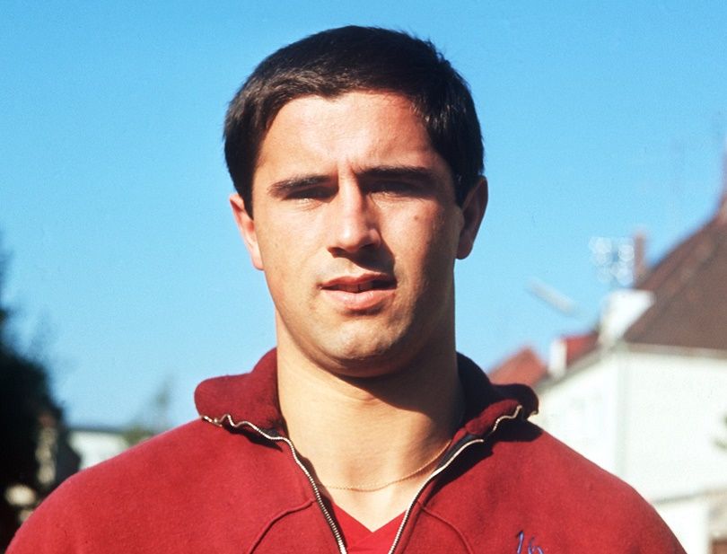 A brief history of cheating: football's dirtiest tricks EVER | FourFourTwo