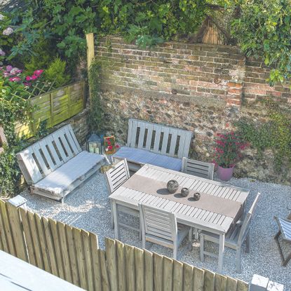 10 garden layout ideas to inspire a fresh outdoor look | Ideal Home