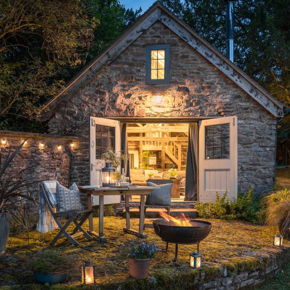 Could this be the most idyllic fairy-tale cottage to rent ever? | Ideal ...