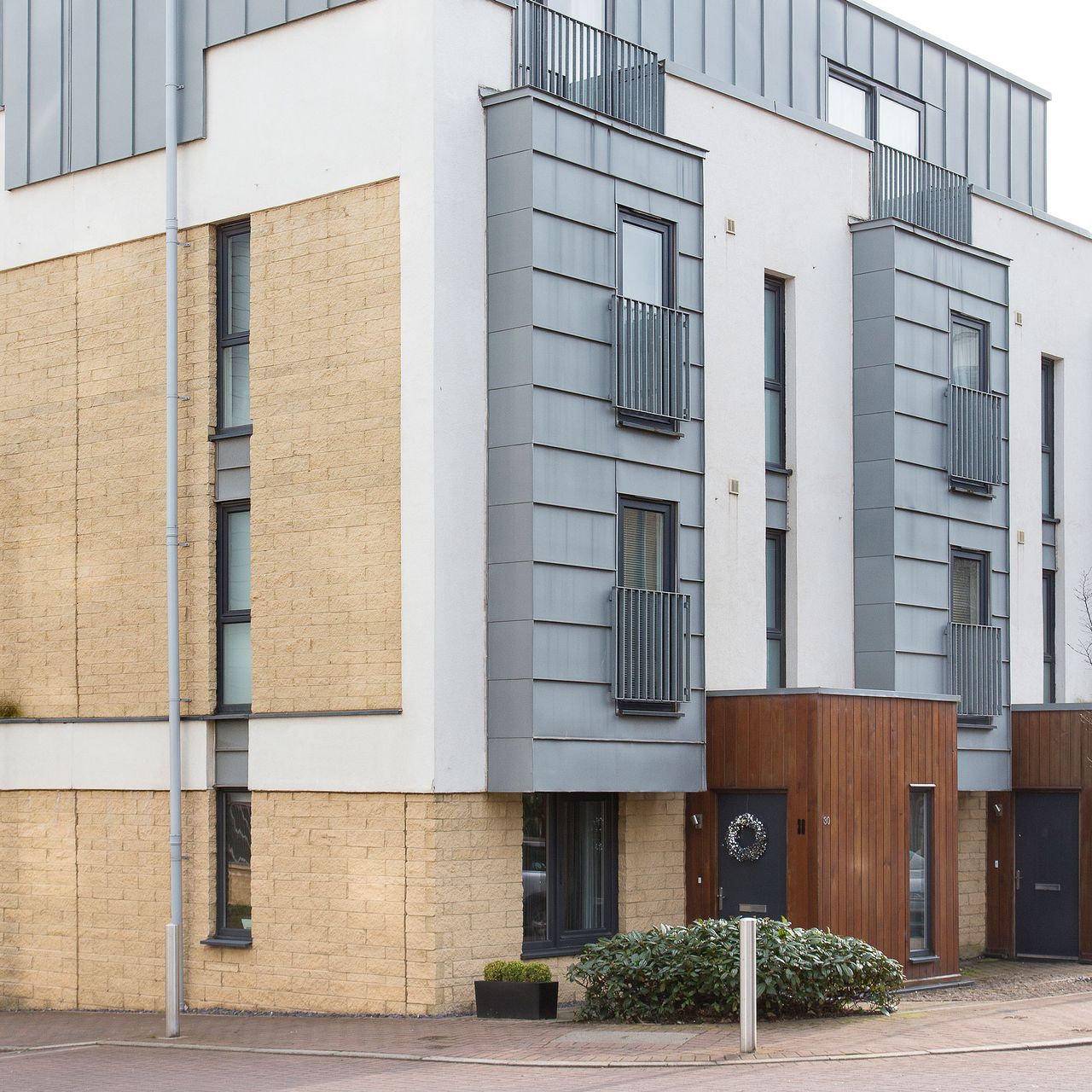 House price negotiation – the dos and don’ts of haggling | Ideal Home