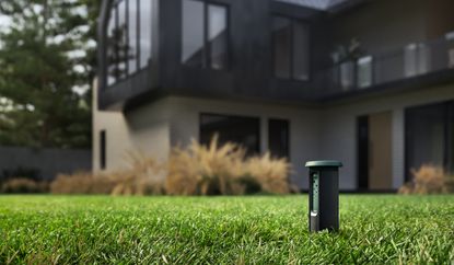 There's a magic new bit of kit that will transform your lawn | Livingetc
