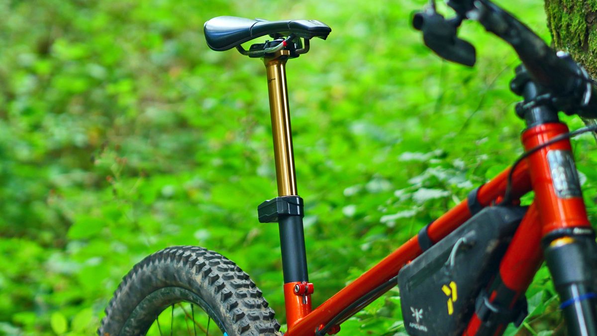 Fox Transfer Neo dropper post review | Bike Perfect