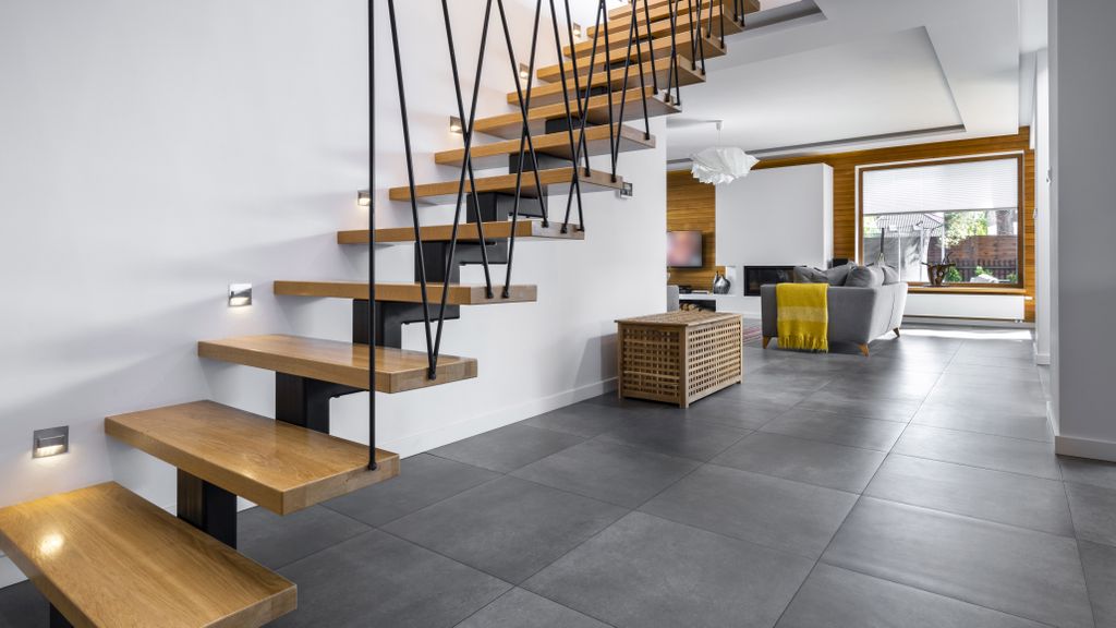 Floating Staircases: Ultimate Design Guide | Homebuilding