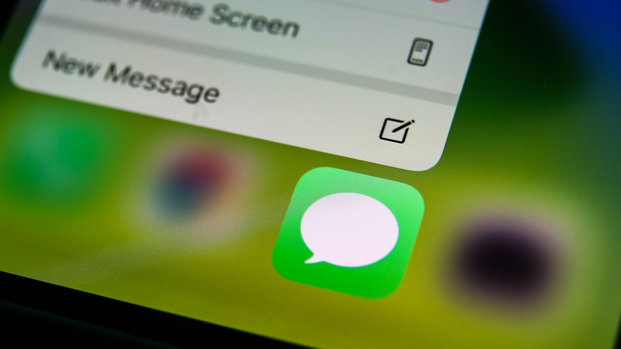 Apple's treatment of iMessage for Android app Beeper Mini triggers ...