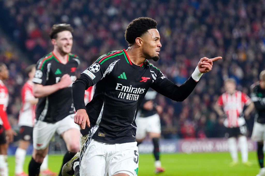 Arsenal face pressure to sign Eberechi Eze, with deal details revealed: report | FourFourTwo