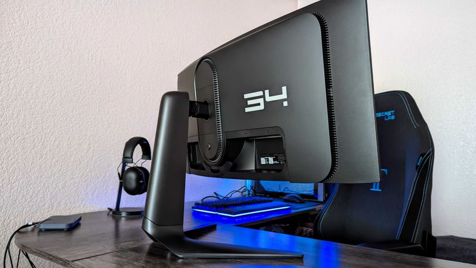 Alienware AW3423DWF curved QD-OLED gaming monitor review | Windows Central