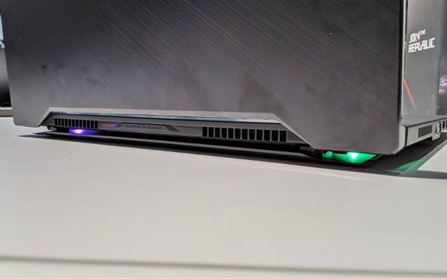 Asus' Stunning Zephyrus S Gets 9th Gen Intel CPU, 240Hz Screen | Laptop Mag