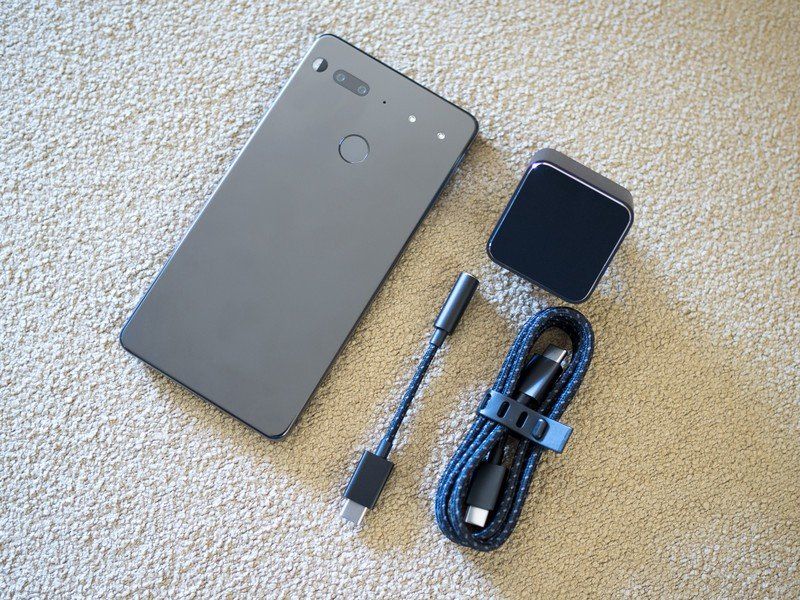 Essential Phone review: One (big) step away from the flagship ...