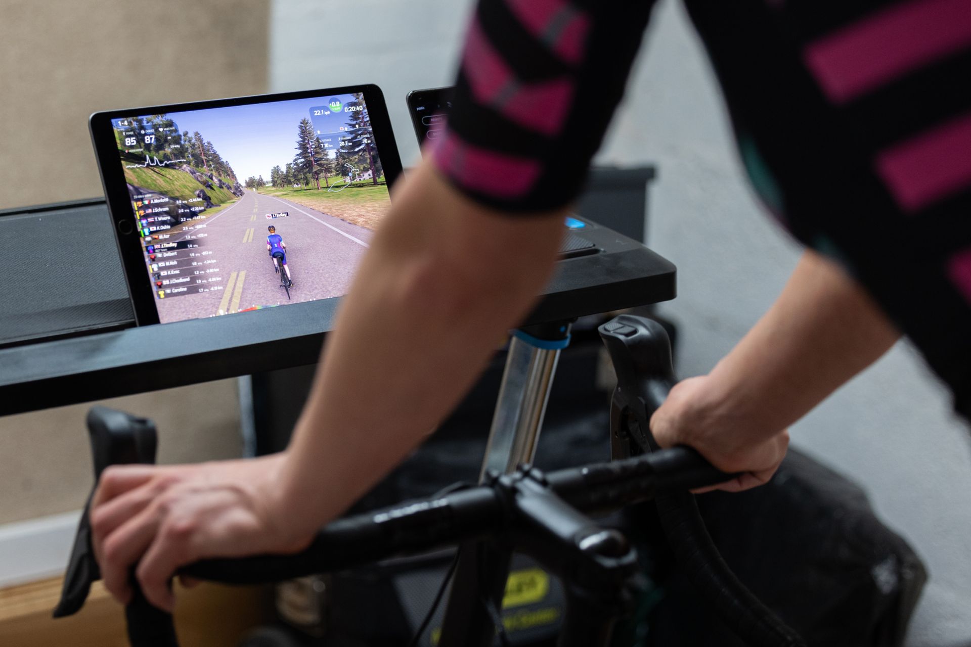 Best indoor training apps for cycling: virtual riding platforms and ...