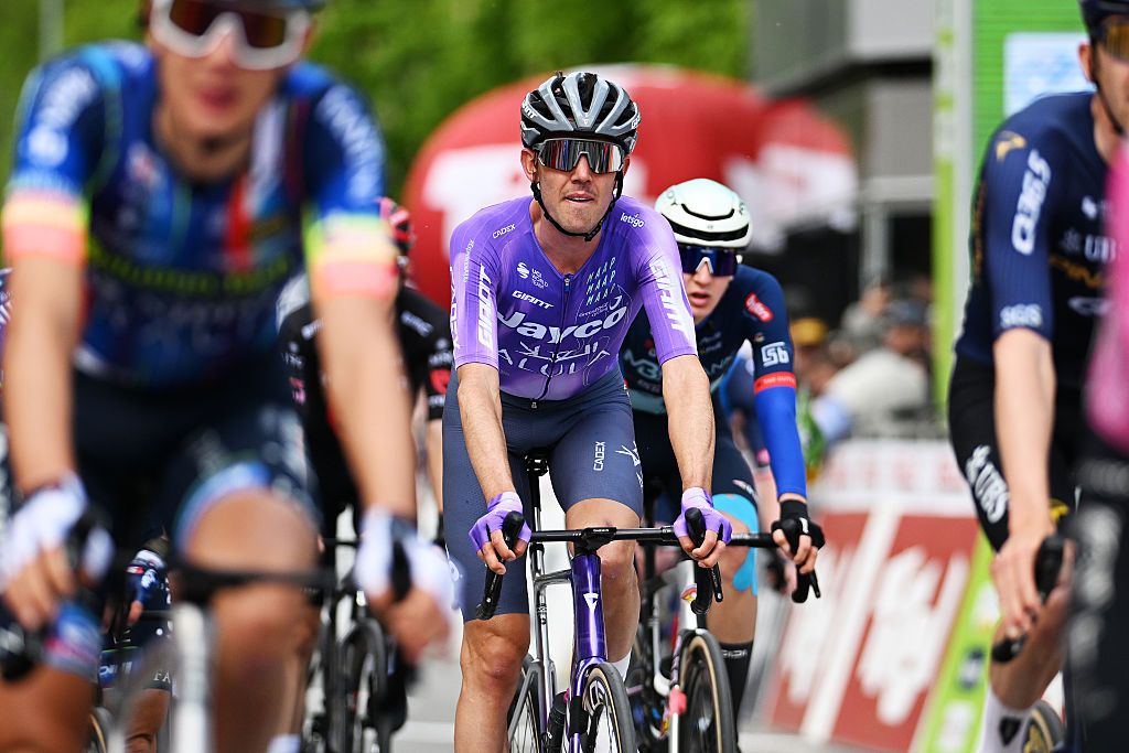 Jayco-AlUla unveil Giro d'Italia team with 'a chance at winning every ...
