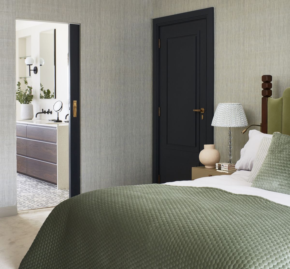 Small Ensuite Ideas: Clever Yet Compact Bathroom Schemes | Homebuilding