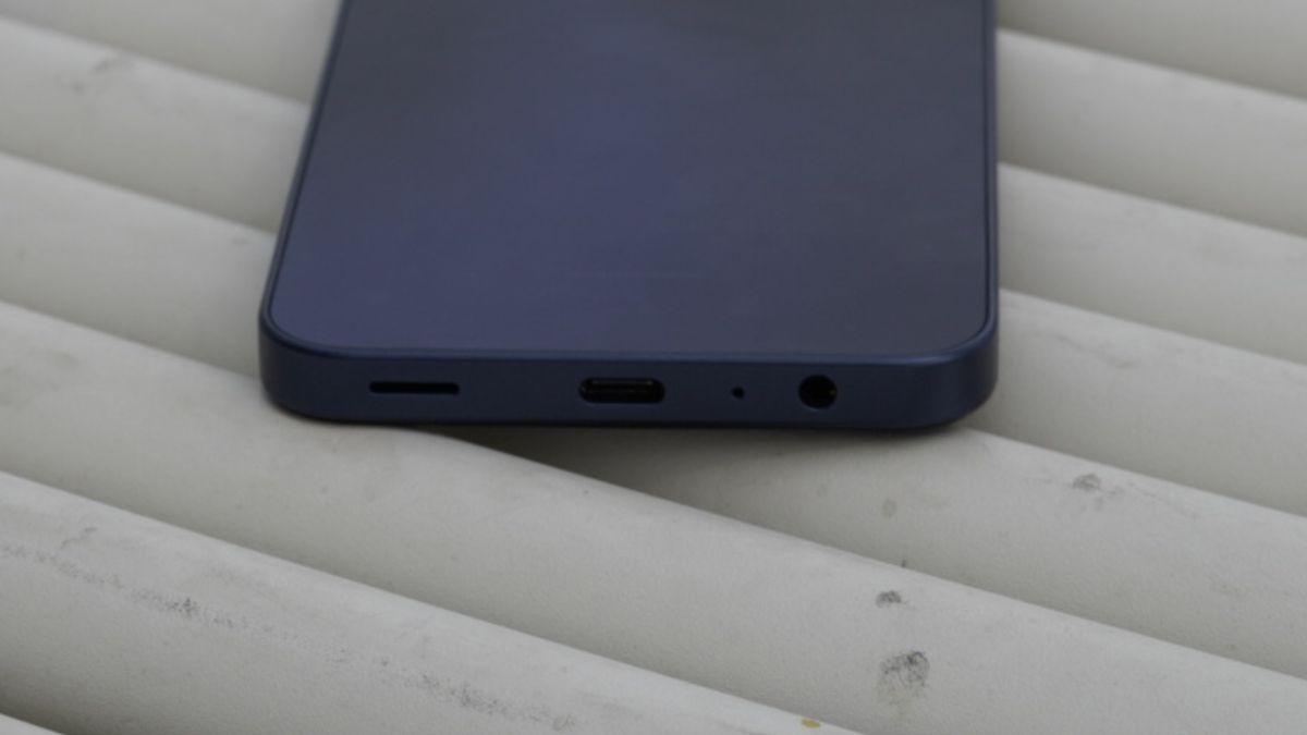 Samsung Galaxy A15 5G review: A decent phone for the price | Android ...