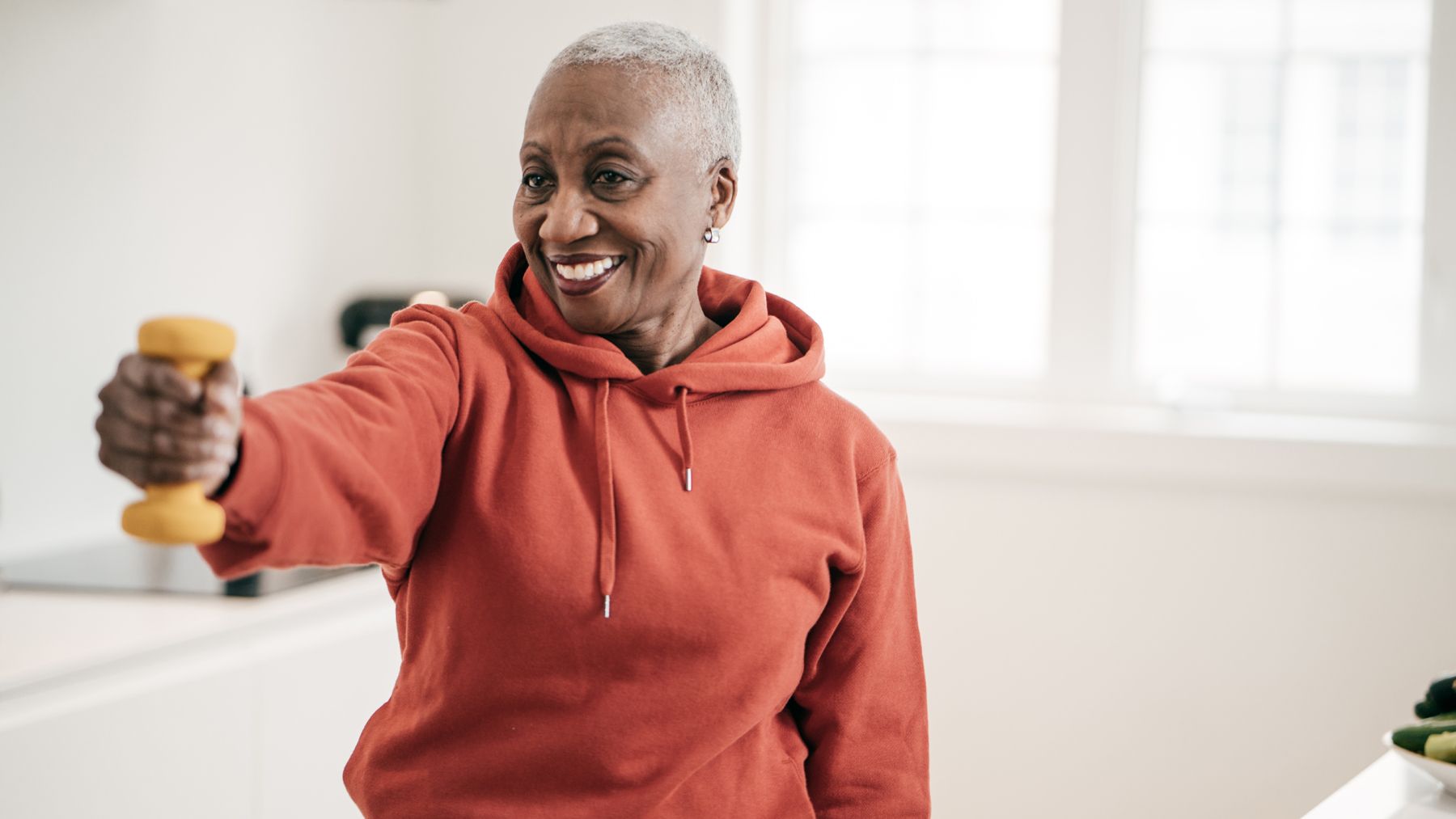 Over 60? This 10-minute workout will help build muscle and strength ...