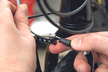How to fix a bike puncture and mend an inner tube | Cycling Weekly