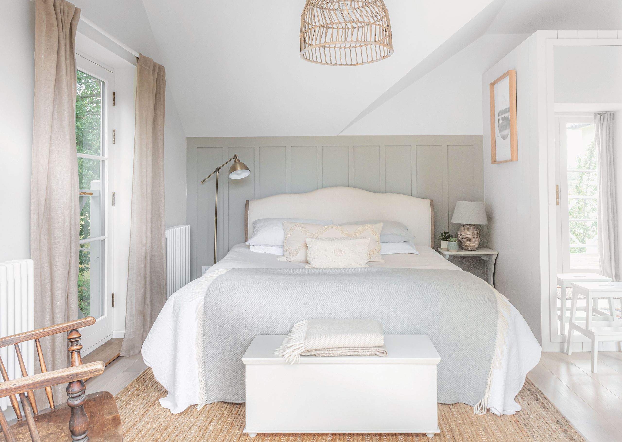 The 5 unluckiest bedroom colors experts want us all to avoid | Homes ...