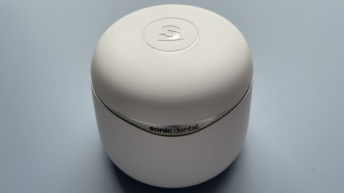 Sonic Spa Pro review: an impressive dental appliance cleaner with ...