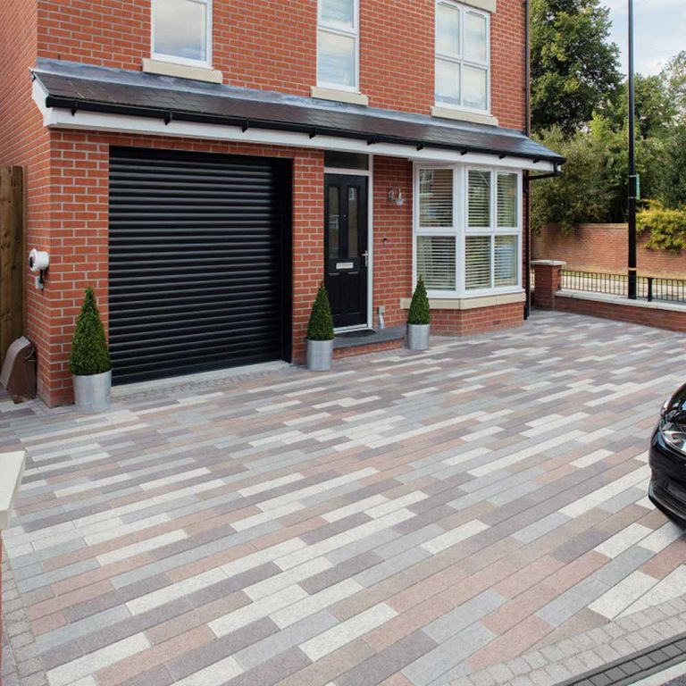 Driveway ideas – 14 winning entrances with stunning pathway designs ...