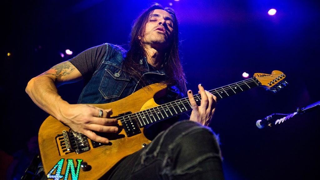 Nuno Bettencourt says rock songs are “nursery rhymes for adults” and ...