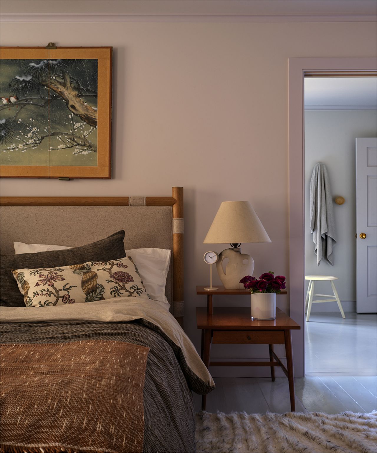 Tour Eva Chen's Connecticut cottage | Livingetc