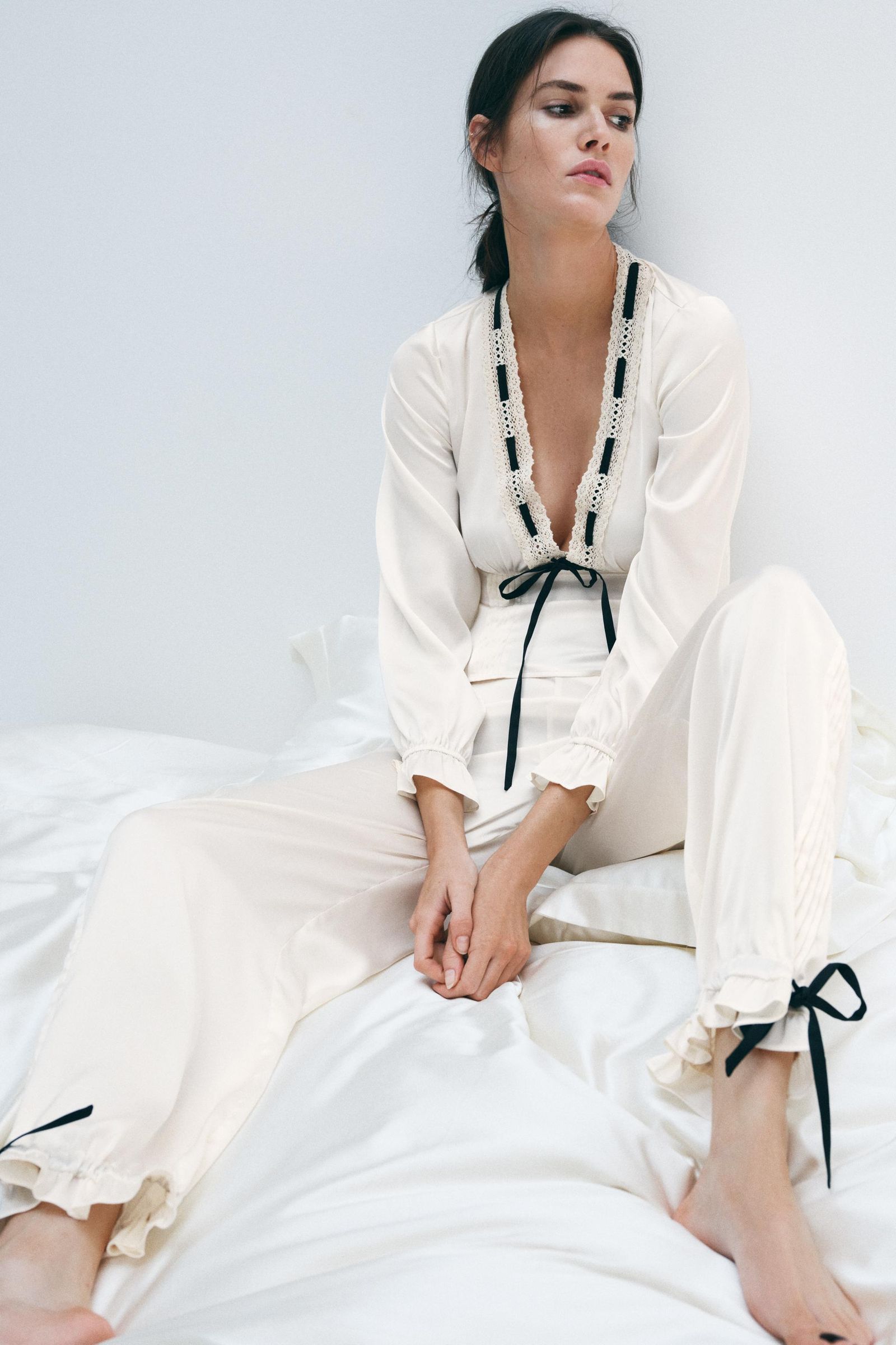 Everyone at the Paris Chloé Show Wore the Surprising Bloomers Trend ...