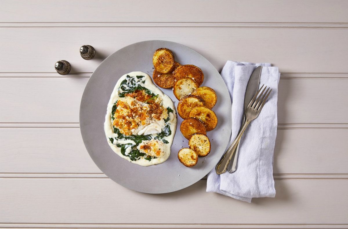 Gousto's cheesy cod and spinach gratin with crispy potatoes | Dinner ...