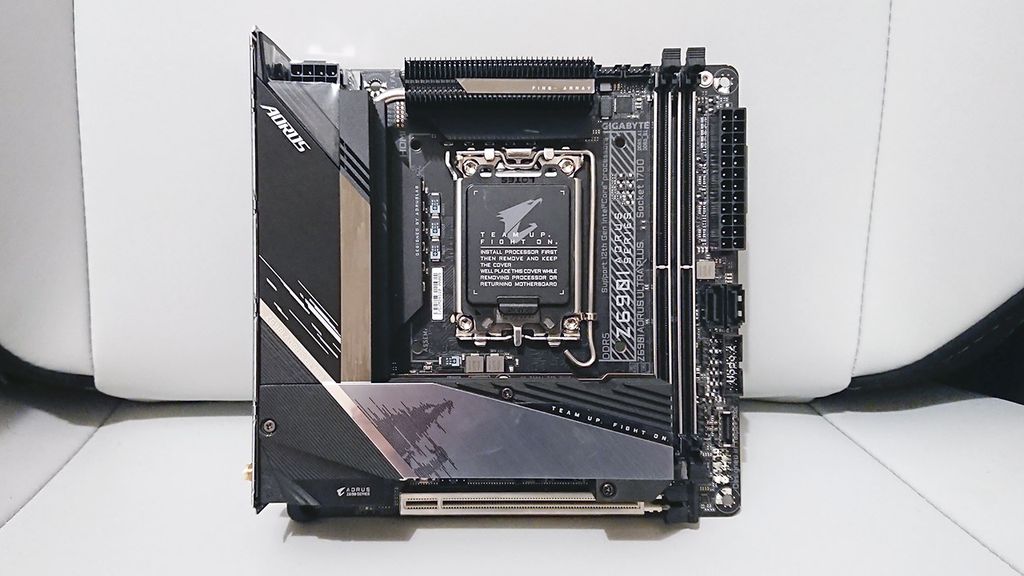 Gigabyte Z690I Aorus Ultra Plus motherboard review | PC Gamer