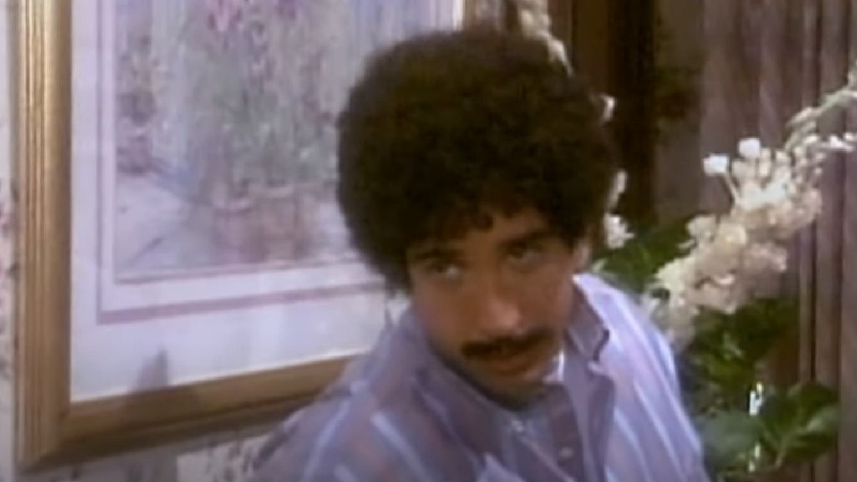 32 Of The Most Ridiculous Friends Episodes | Cinemablend