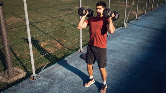 How To Do A Dumbbell Shoulder Press | Coach