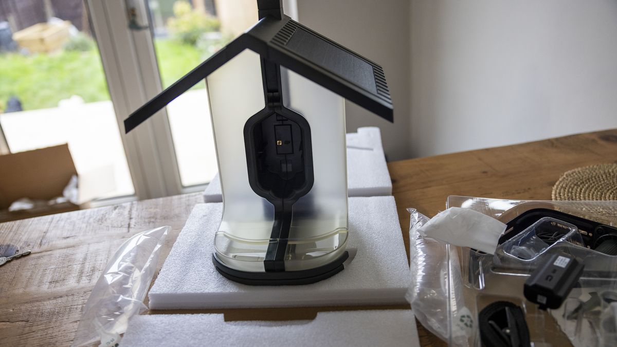 FeatherSnap Scout bird feeder camera review: less smart and more manual ...