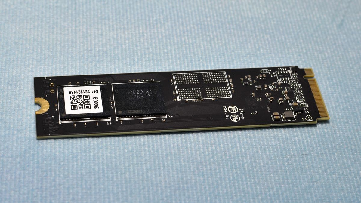 This is the fastest SSD we've ever tested — Phison E26 Max14um 2TB ...