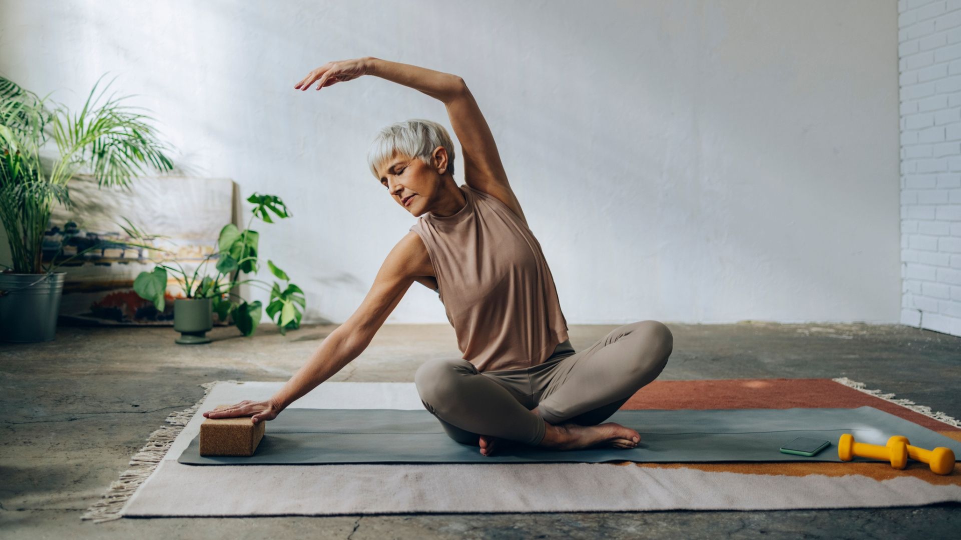 This is the daily seven-minute spinal mobility routine a movement ...