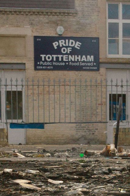 Tottenham riots: Disorder continues across London | Marie Claire UK