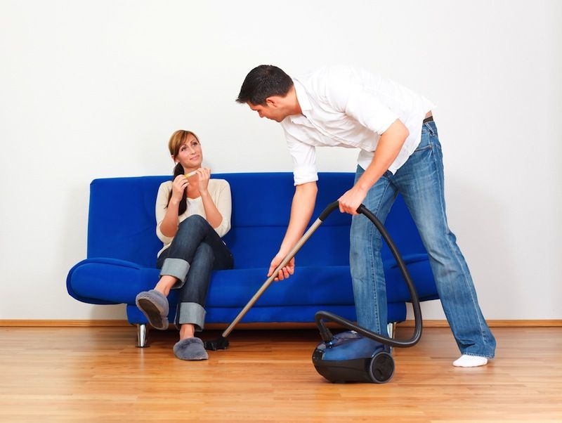 How Men's Jobs May Affect Their Housework | Live Science