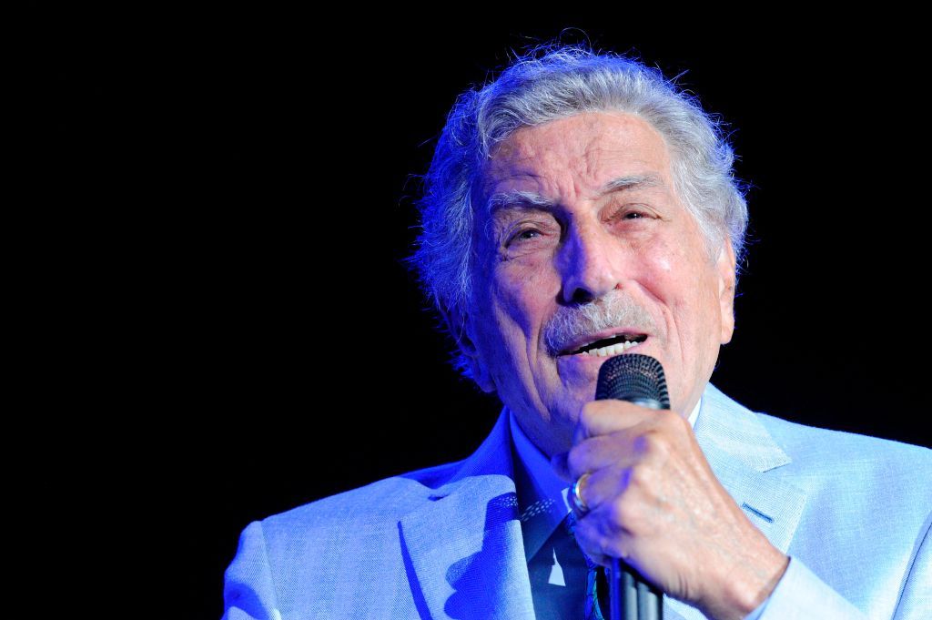 Legendary jazz and pop singer Tony Bennett dies at 96 | The Week