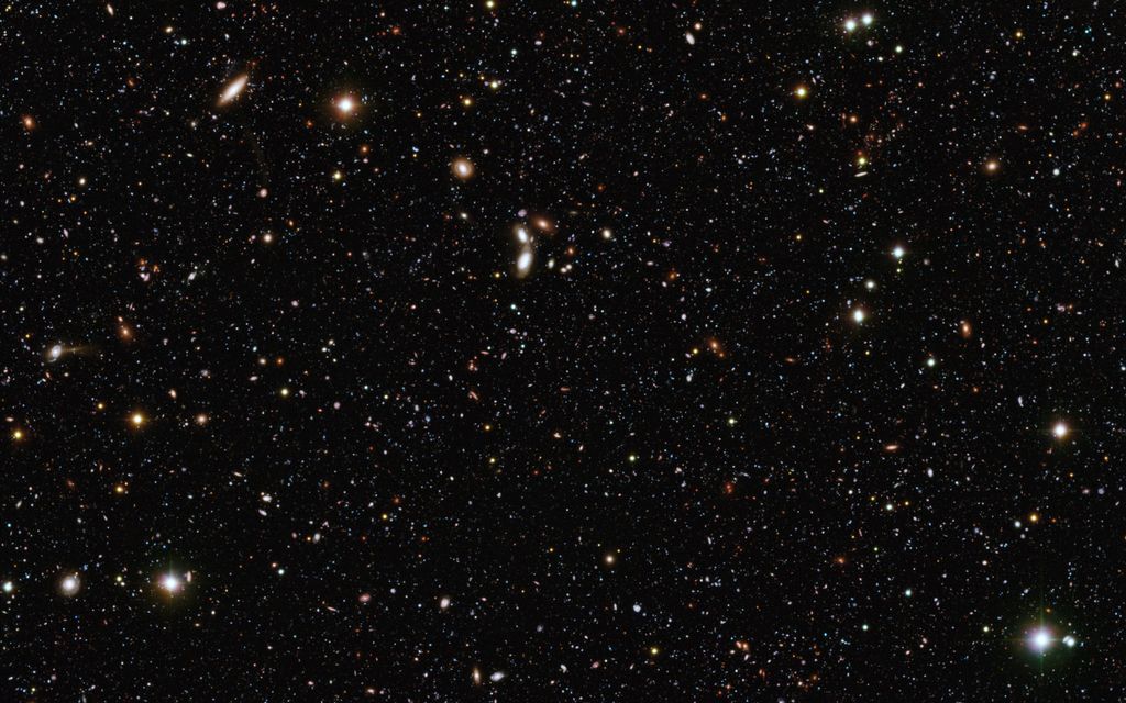 A Pool of Distant Galaxies Space Wallpaper | Space
