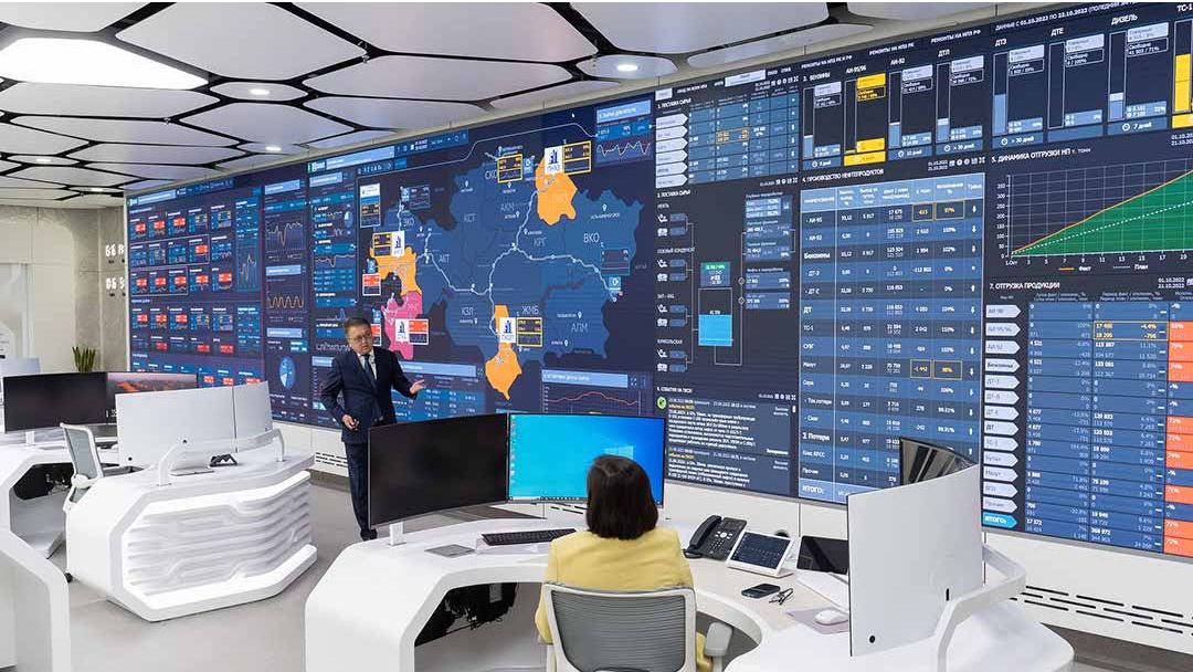 The Triple 4K Large LED Video Wall That Powers a Control and Analysis Center | AVNetwork