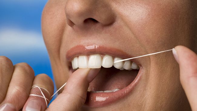 How often should you floss? | Live Science
